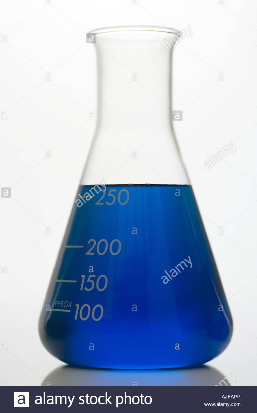 Volumetric Flasks Stock Photos & Volumetric Flasks Stock Images - Alamy
