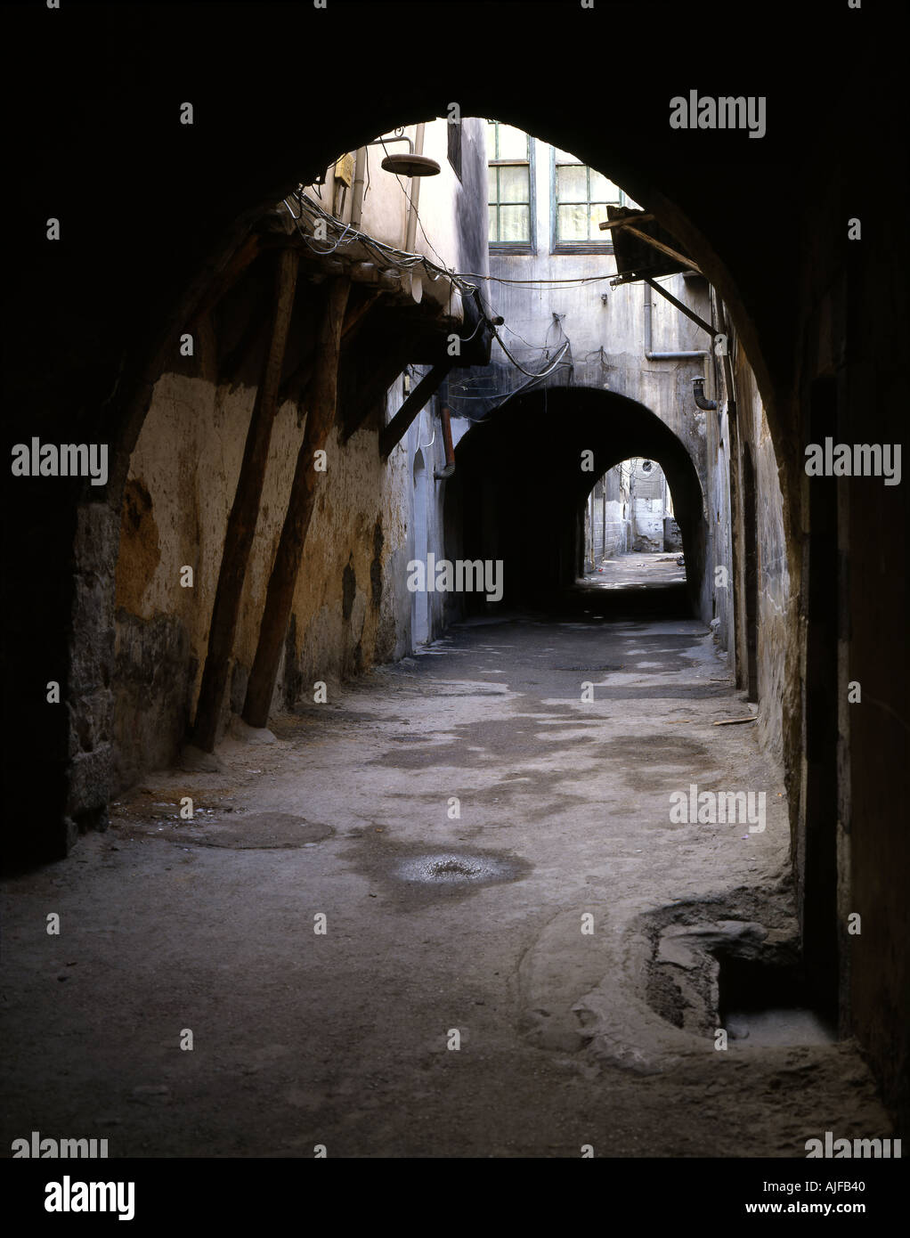 Covered street Old City Damascus Syria Stock Photo - Alamy
