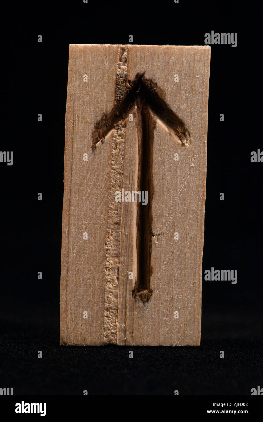 Rune staves hi-res stock photography and images - Alamy