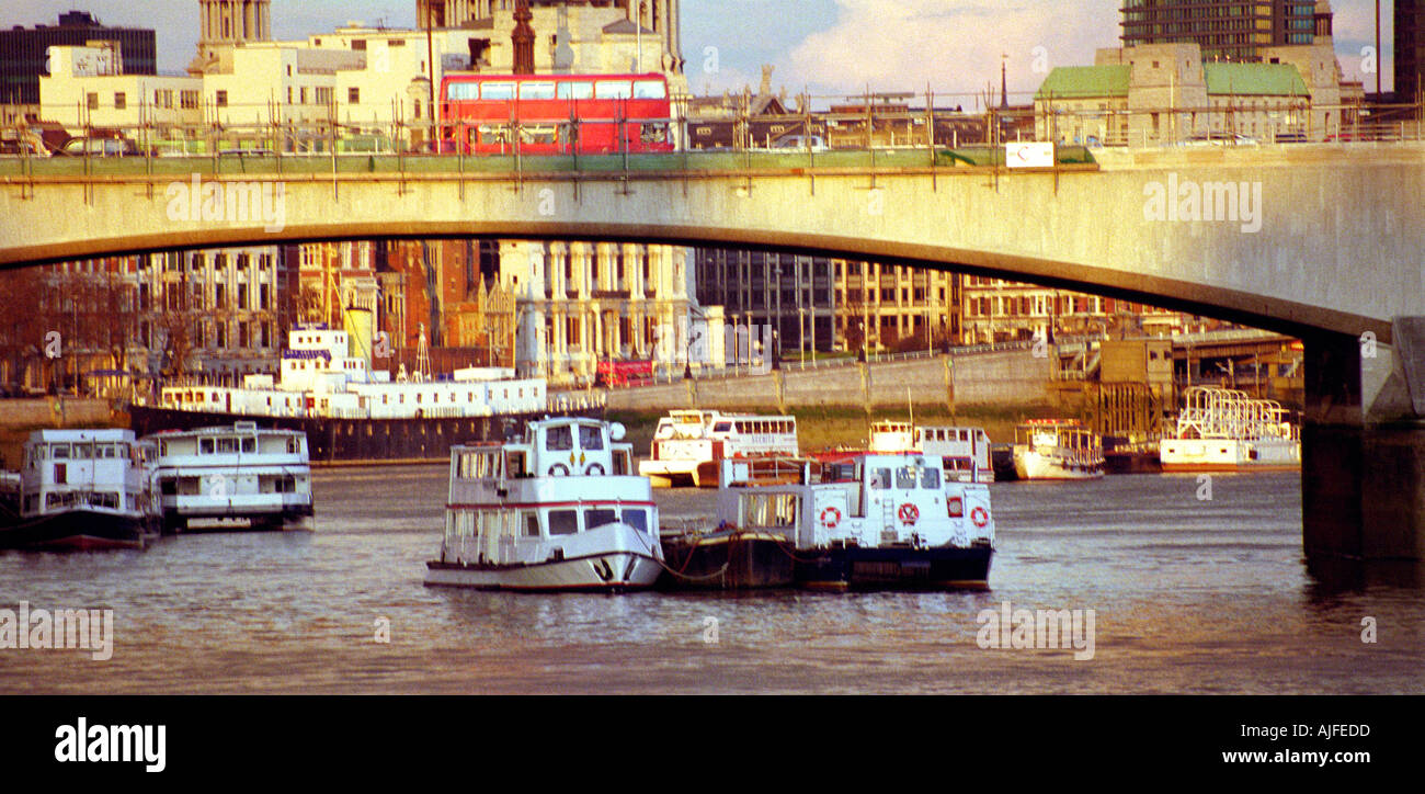Waterloo Bridge, River Thames, London, UK Stock Photo - Alamy