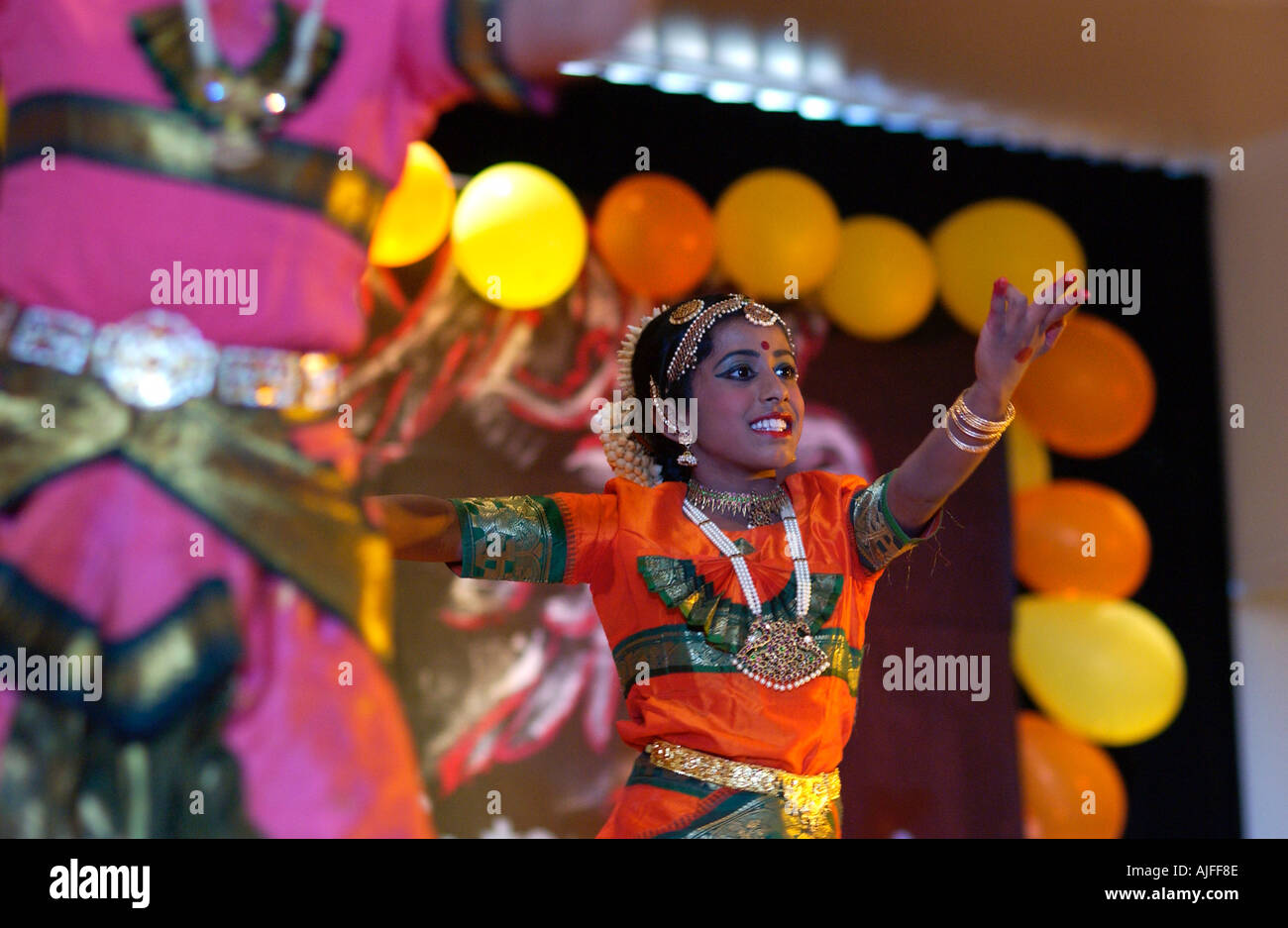 Indian dancer performing at a festival Stock Photo - Alamy