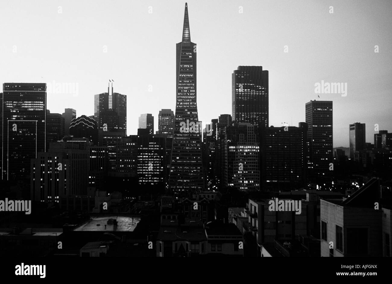 Skyline e Black and White Stock Photos & Images - Alamy