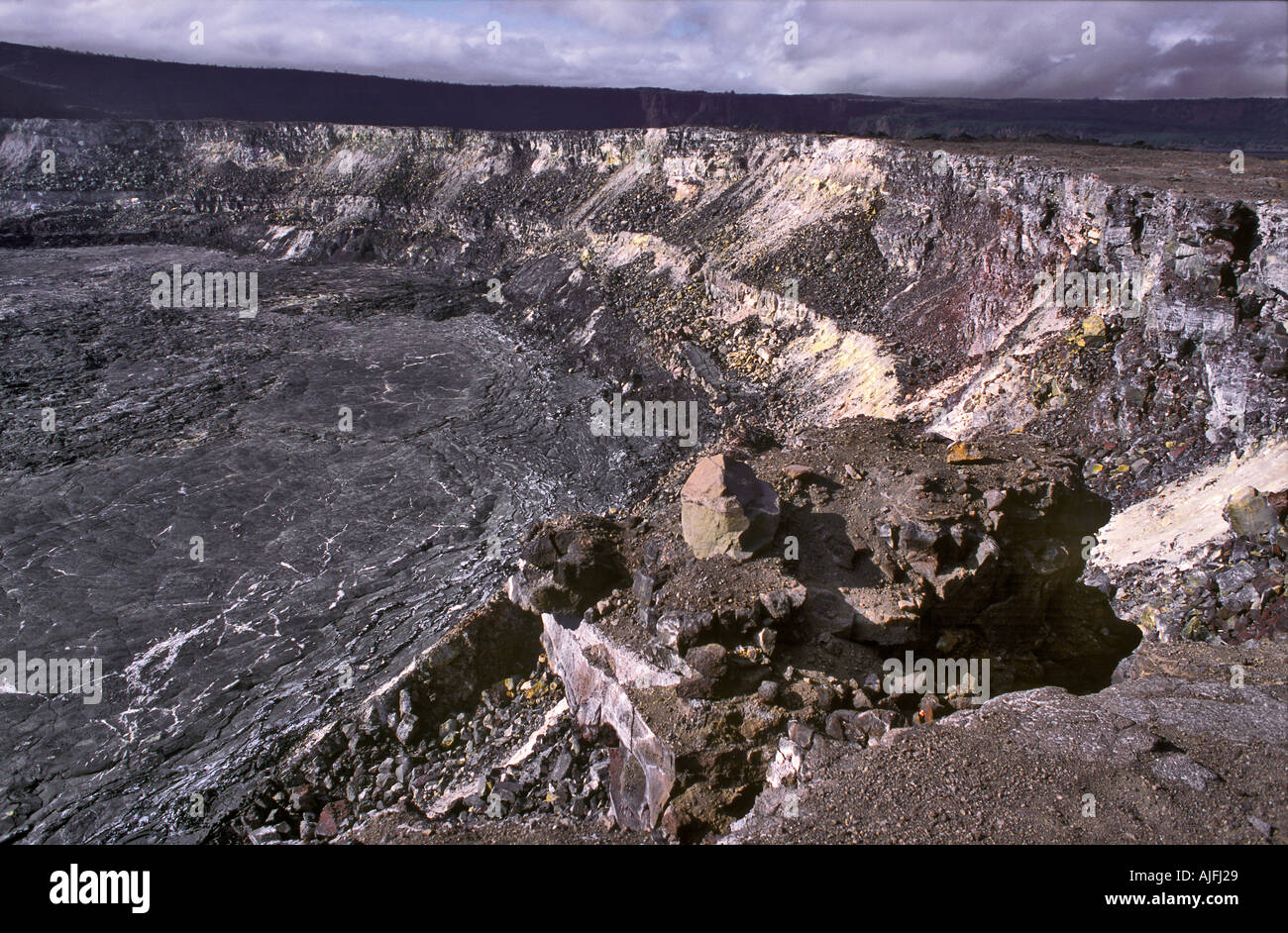 Halema uma u Crater Kilauea Caldera Hawaii Stock Photo - Alamy