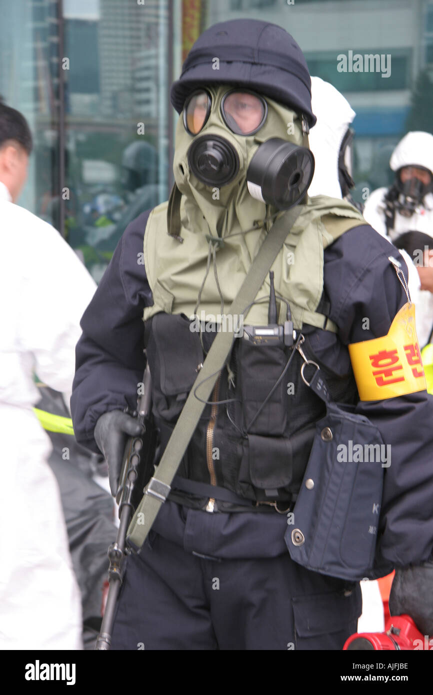 Police with Gas Mask anti terrorist excercise Korea Seoul Station Stock ...