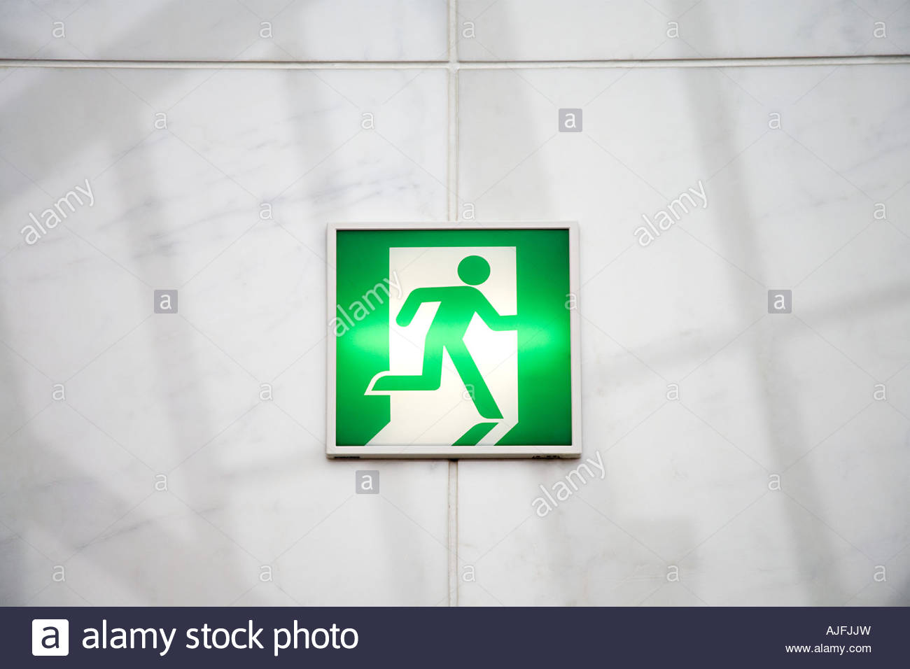 Exit Signs Stock Photos & Exit Signs Stock Images - Alamy