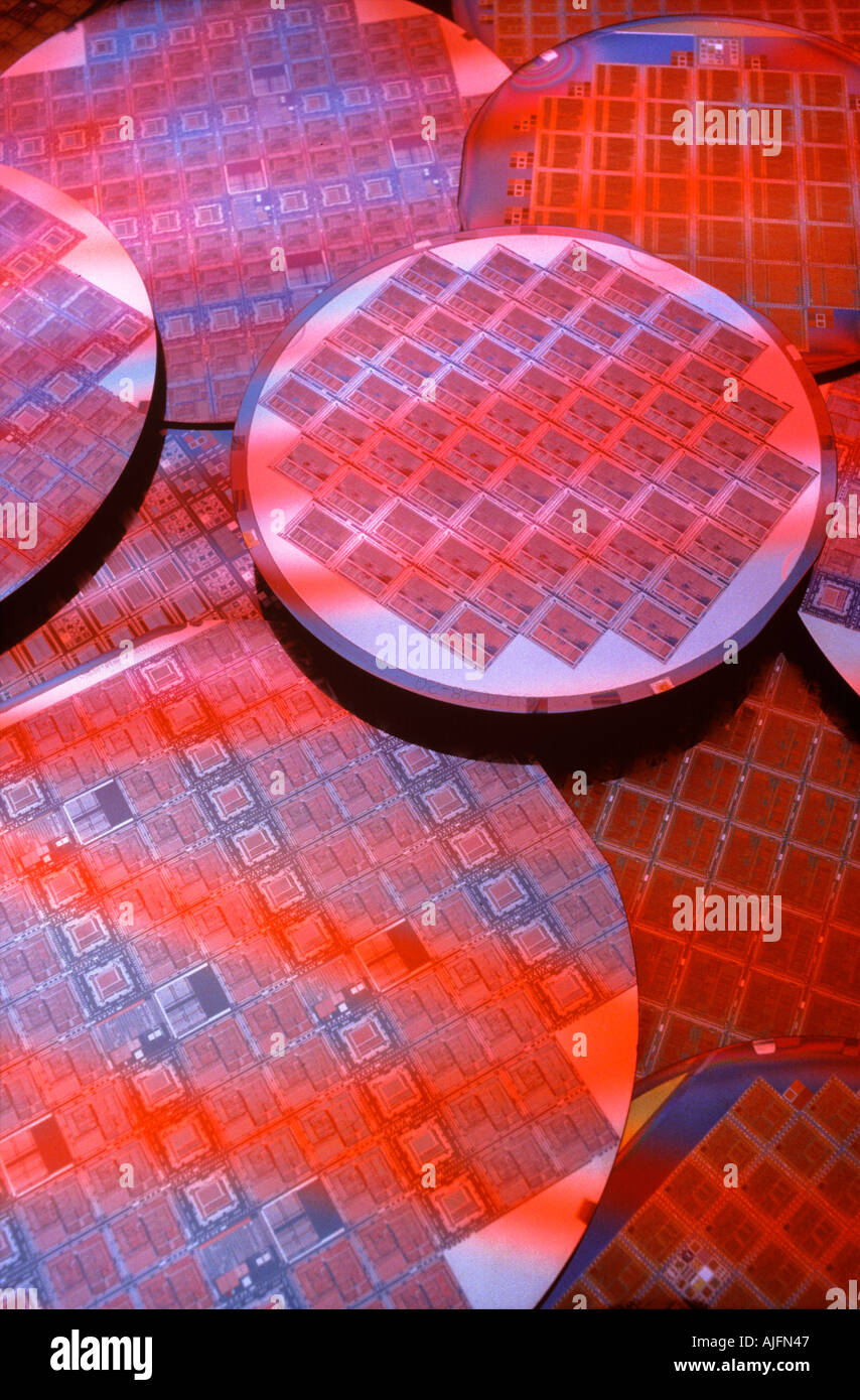 Computer wafers hi-res stock photography and images - Alamy