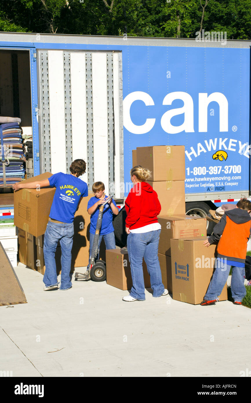 Relocation day for this family to another home Stock Photo - Alamy