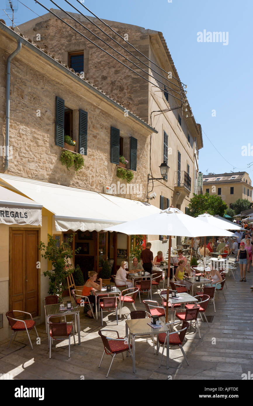 Alcudia spain bars hi-res stock photography and images - Alamy