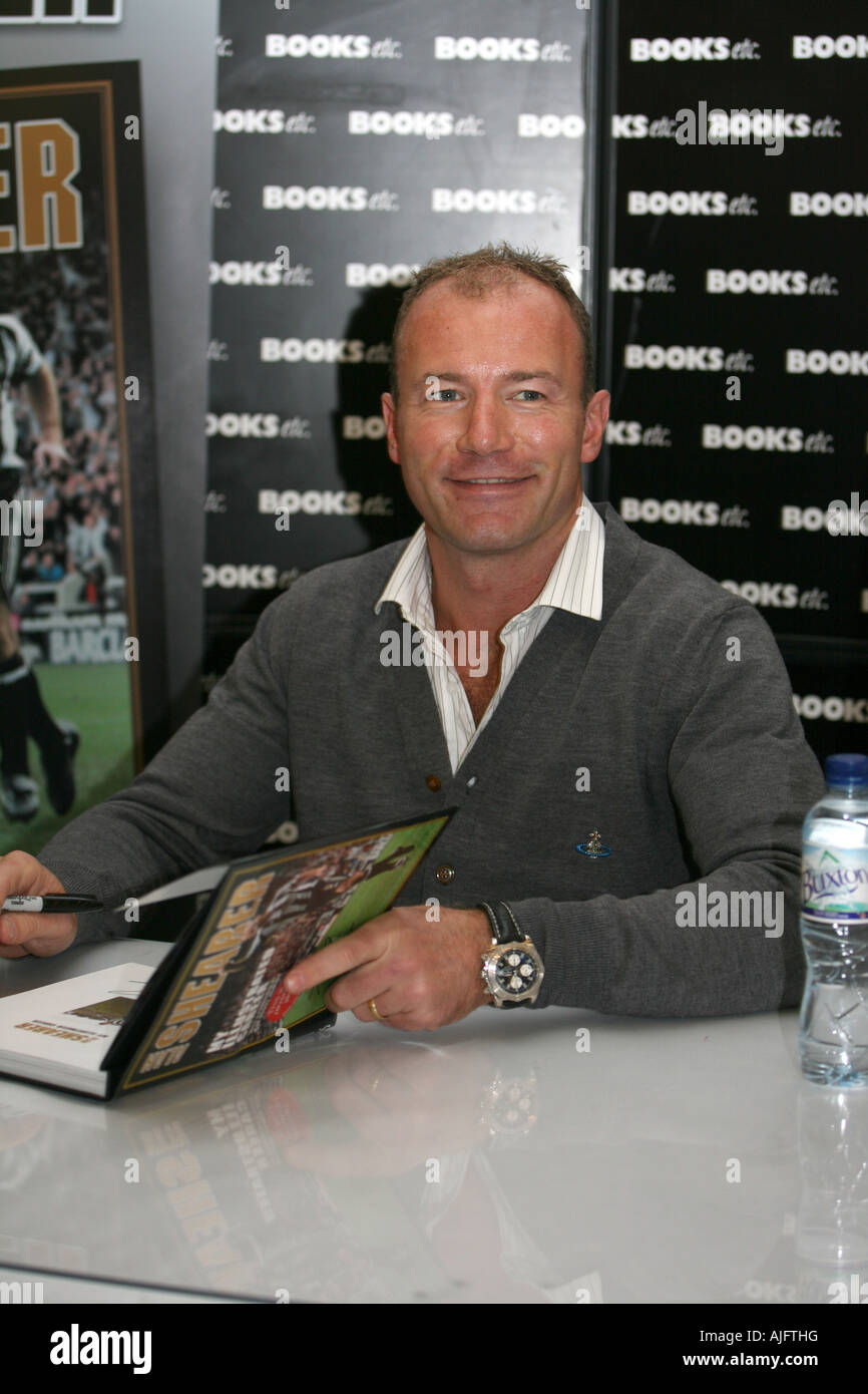 Alan shearer hi-res stock photography and images - Alamy