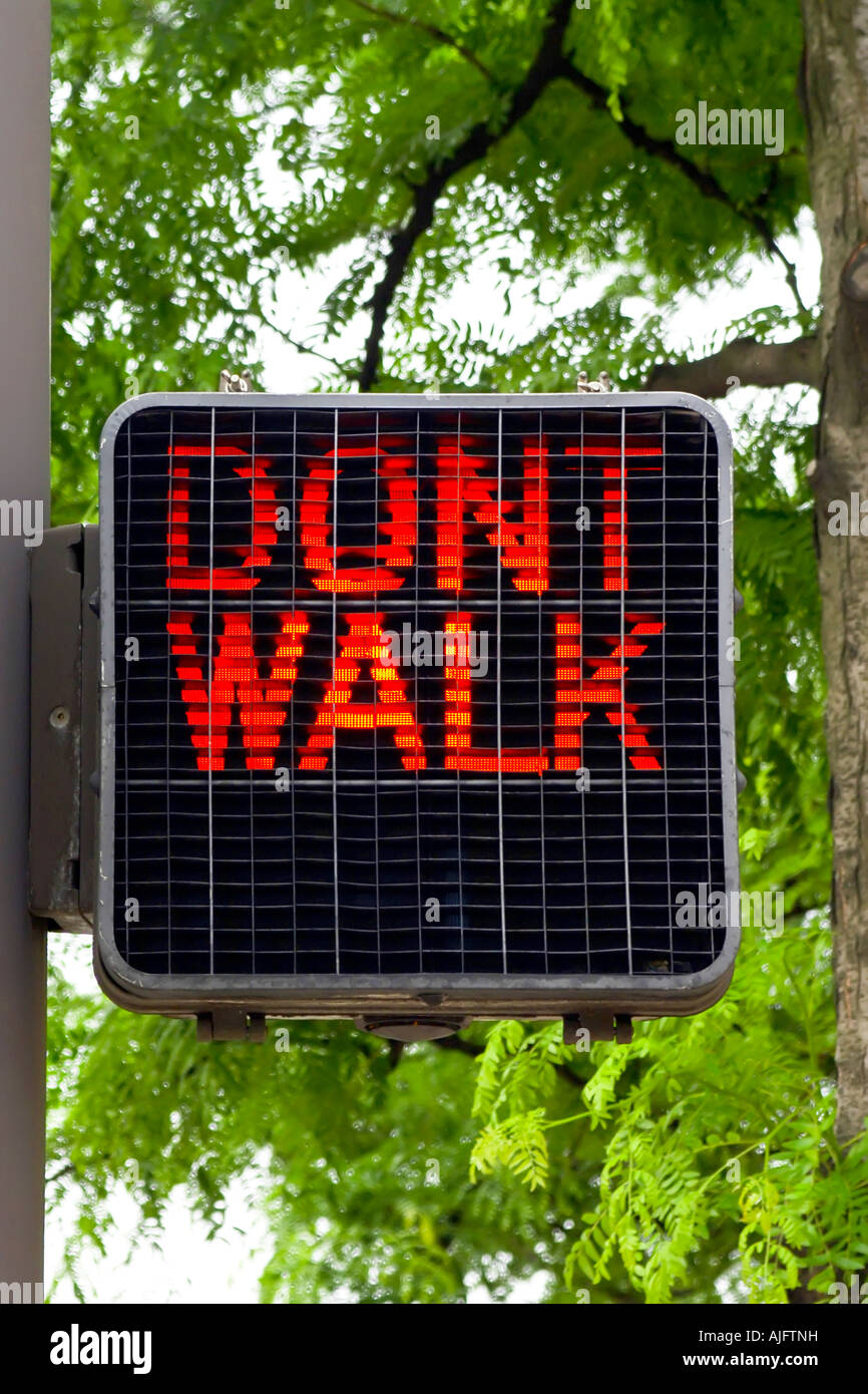 Pedestrian dont walk sign usa hi-res stock photography and images - Alamy