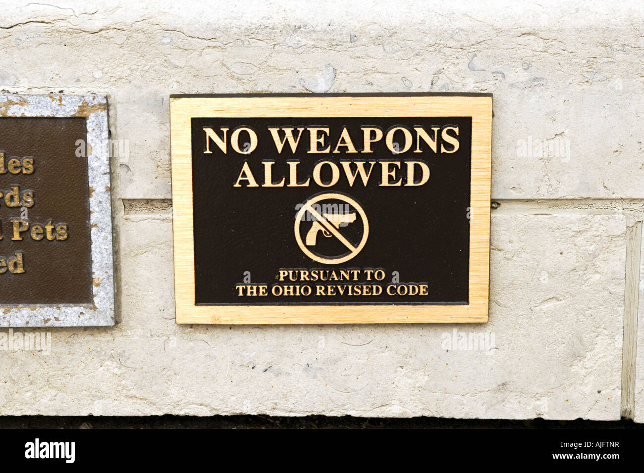 No Weapons Allowed sign outside the State Capitol building in Columbus ...