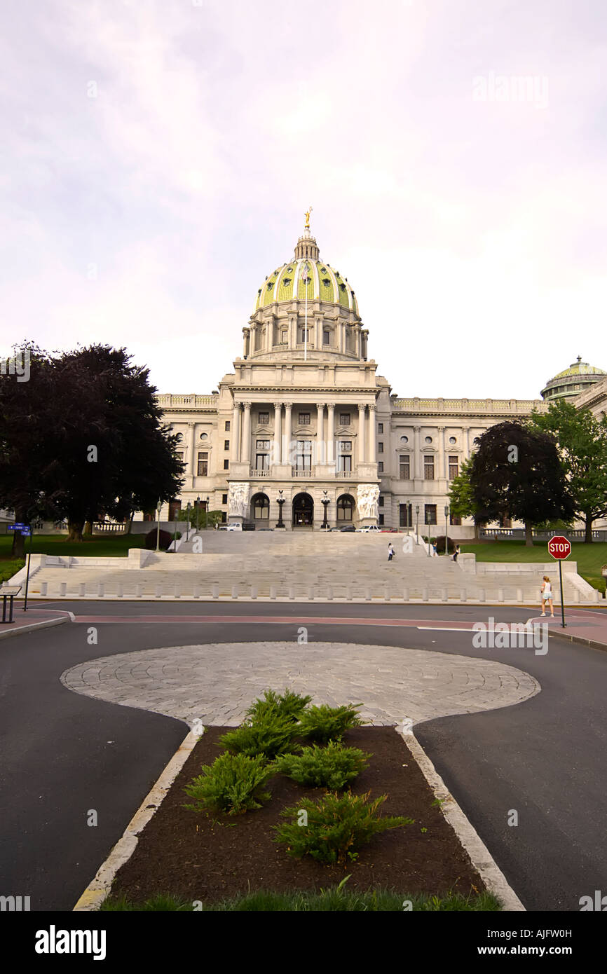 The State Capitol building at Harrisburg Pennsylvania PA Stock Photo ...