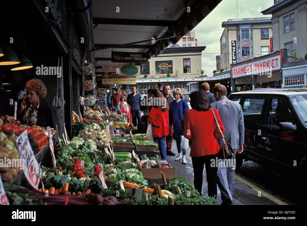 Fruit Vegetables Stall Pike Place High Resolution Stock Photography and ...