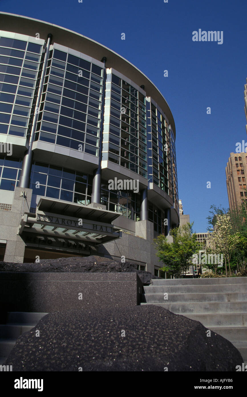 Benaroya hall hi-res stock photography and images - Alamy