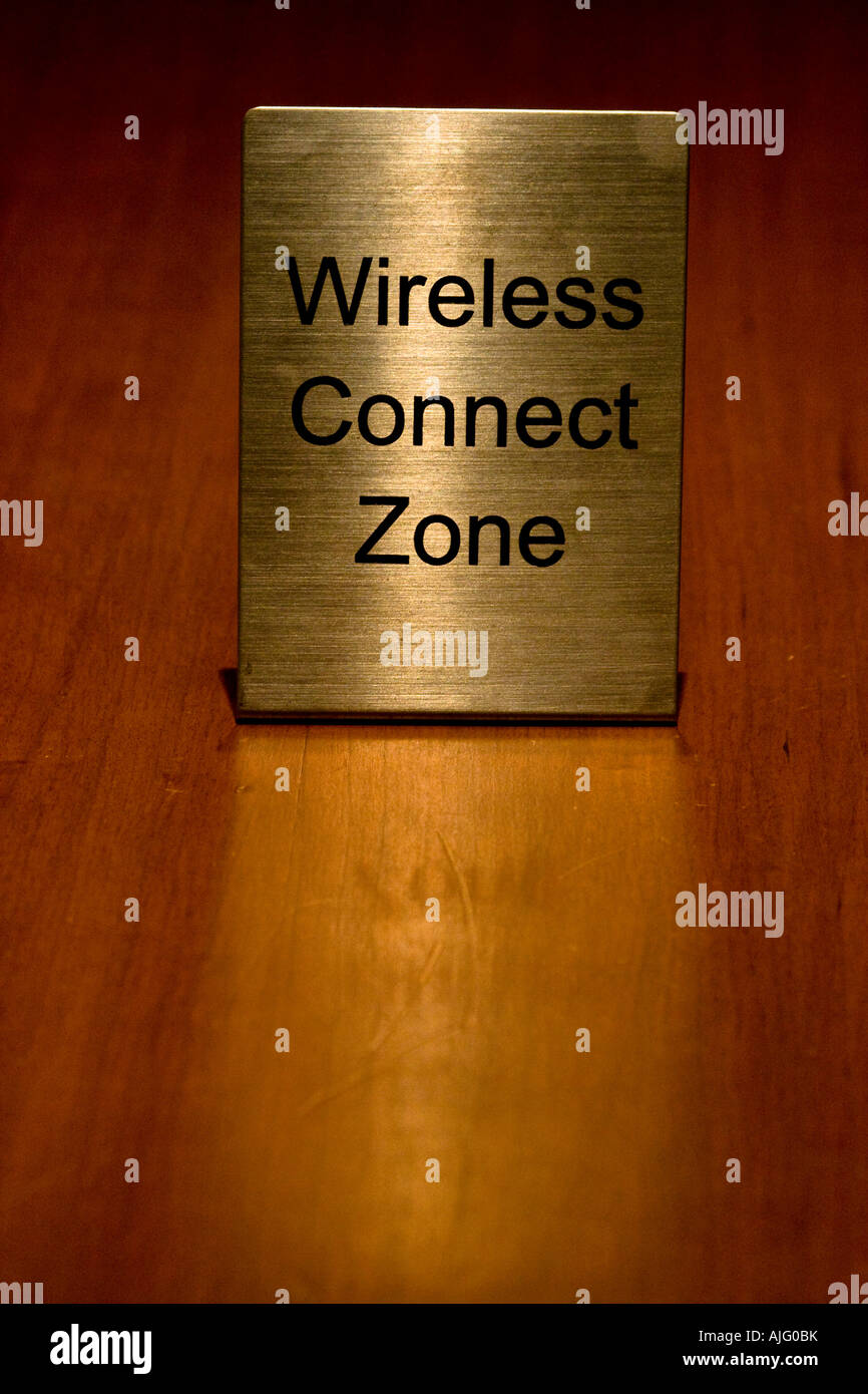 Wireless Connect Zone wifi connection area sign Stock Photo - Alamy