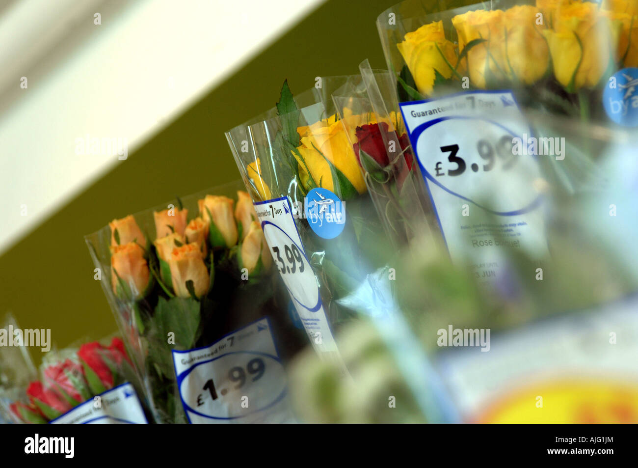 Carbon labelling hi-res stock photography and images - Alamy