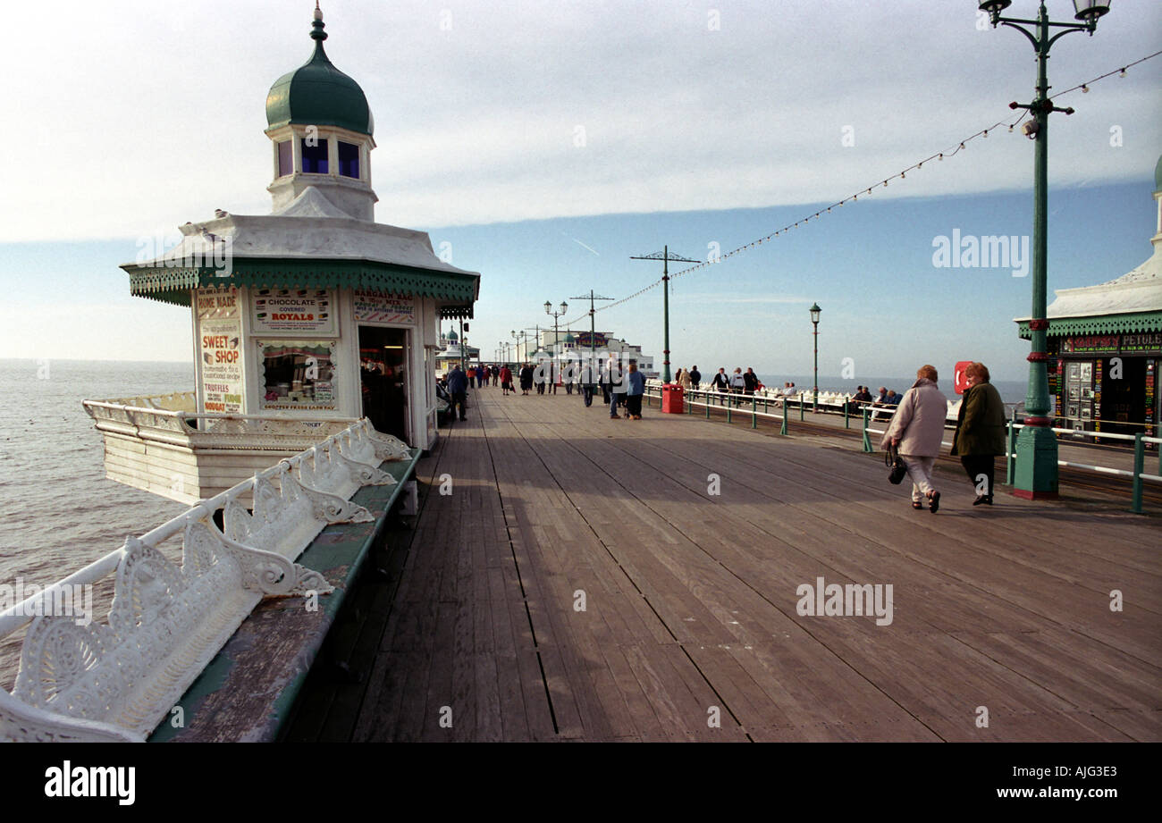 Blackpool seafront wide hi-res stock photography and images - Alamy