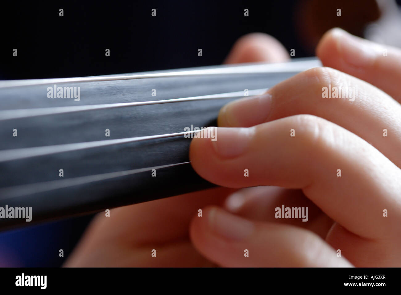 Violin pegbox hi-res stock photography and images - Alamy