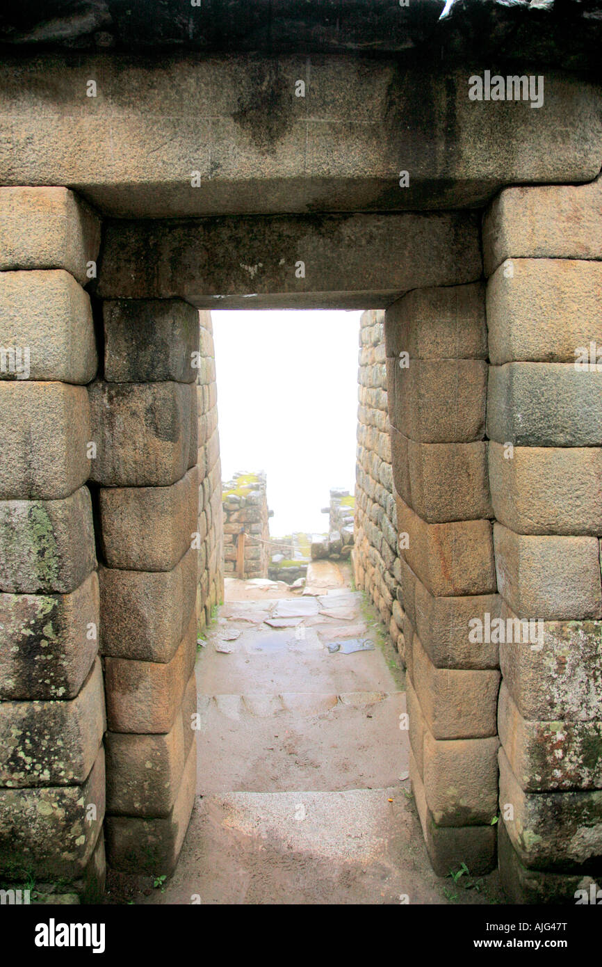 Inca Stonework doorway and pasage Ceremonial Sector UNESCO World ...
