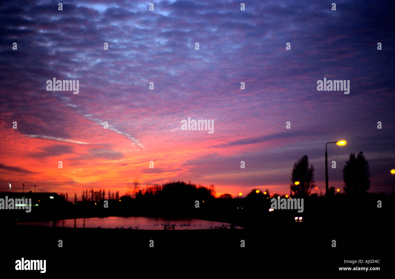 Sunsetting in country hi-res stock photography and images - Alamy