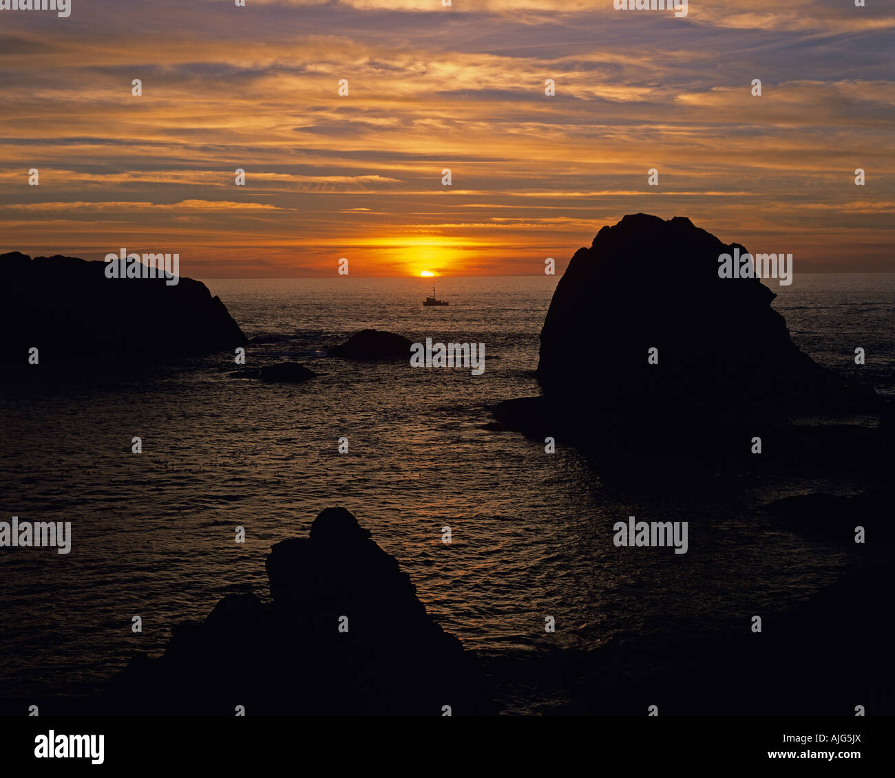 Boardman State Park Scenic Corridor with silhouetted rock formations ...