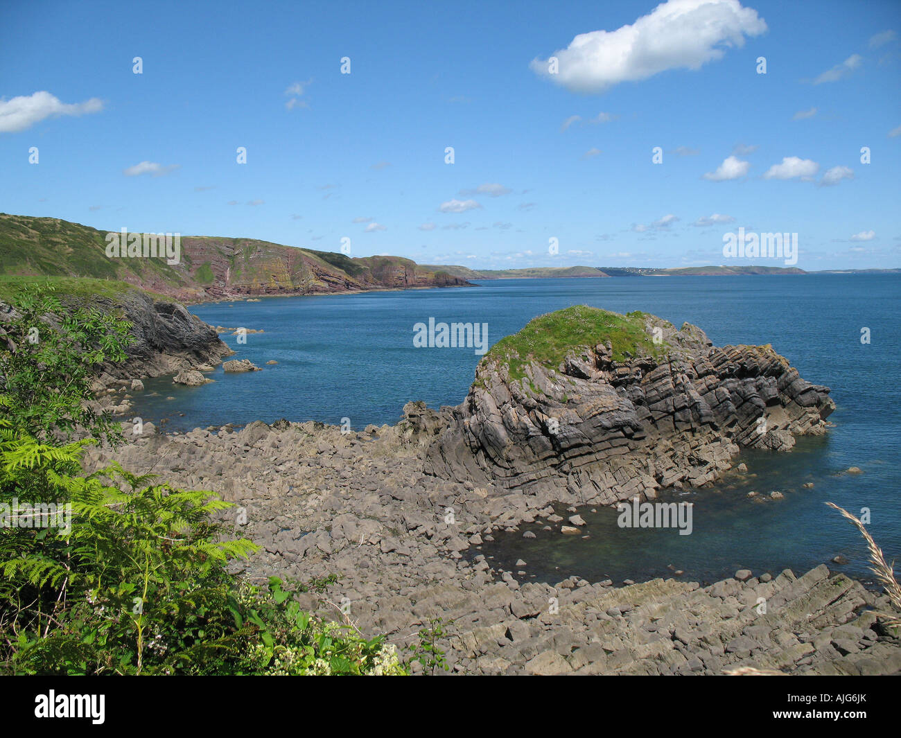 Stackpole quay hi-res stock photography and images - Alamy
