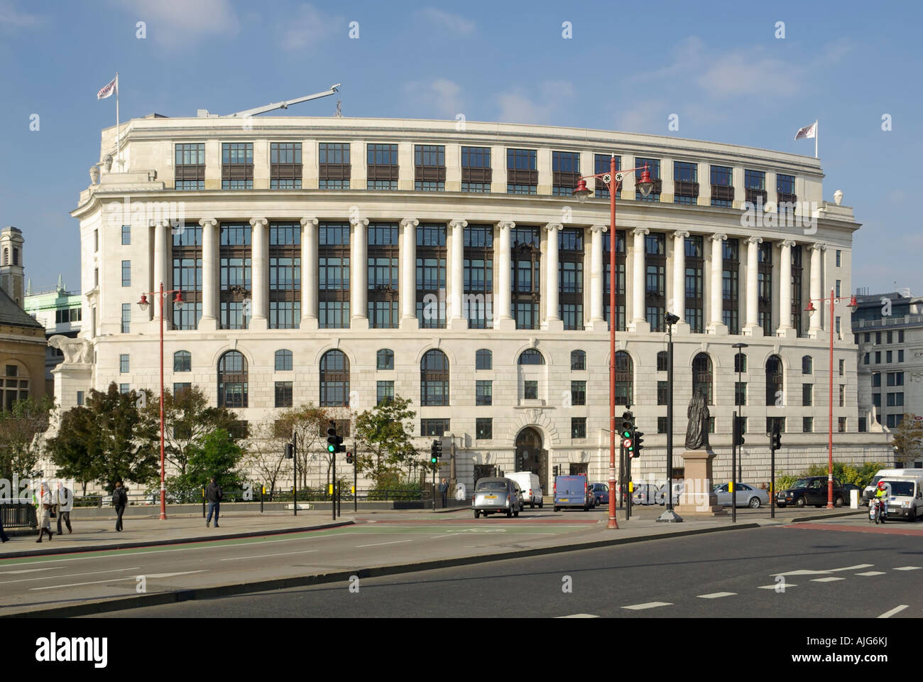 Unilever headquarters building Blackfriars City of London England UK ...