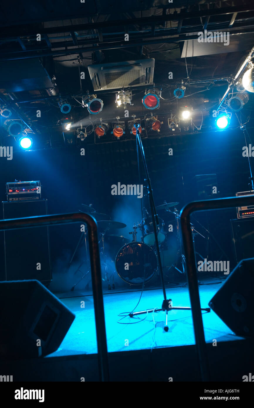 Band equipment on stage Stock Photo - Alamy