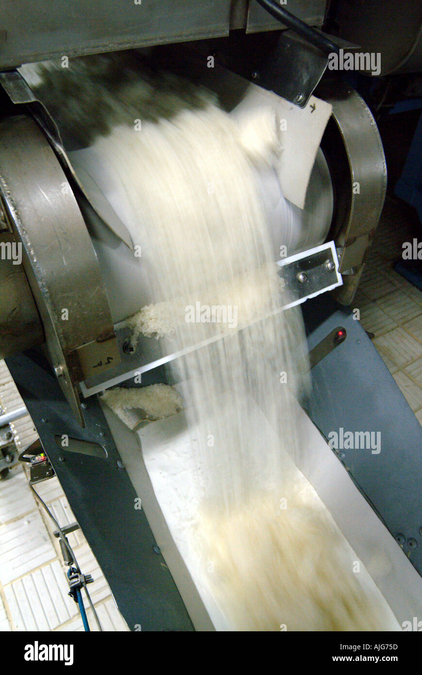 Japanese sake production hi-res stock photography and images - Alamy