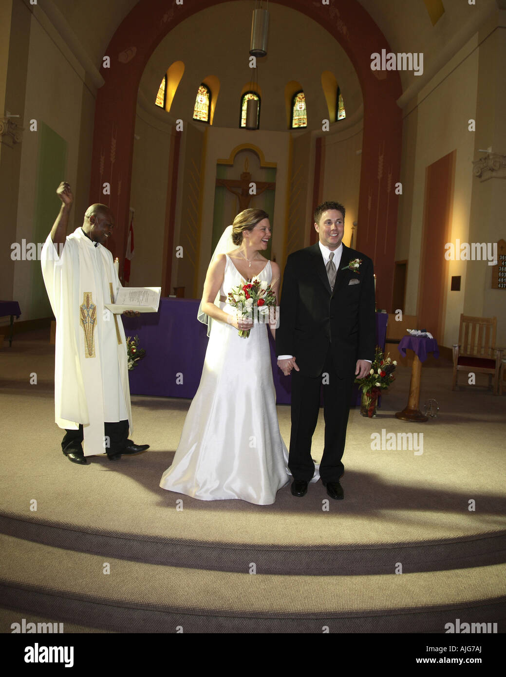 Wedding portrait priest hi-res stock photography and images - Alamy