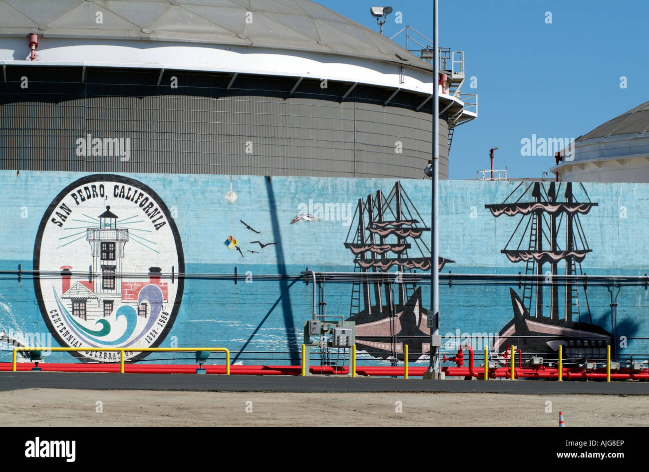 Exxonmobil oil hi-res stock photography and images - Alamy