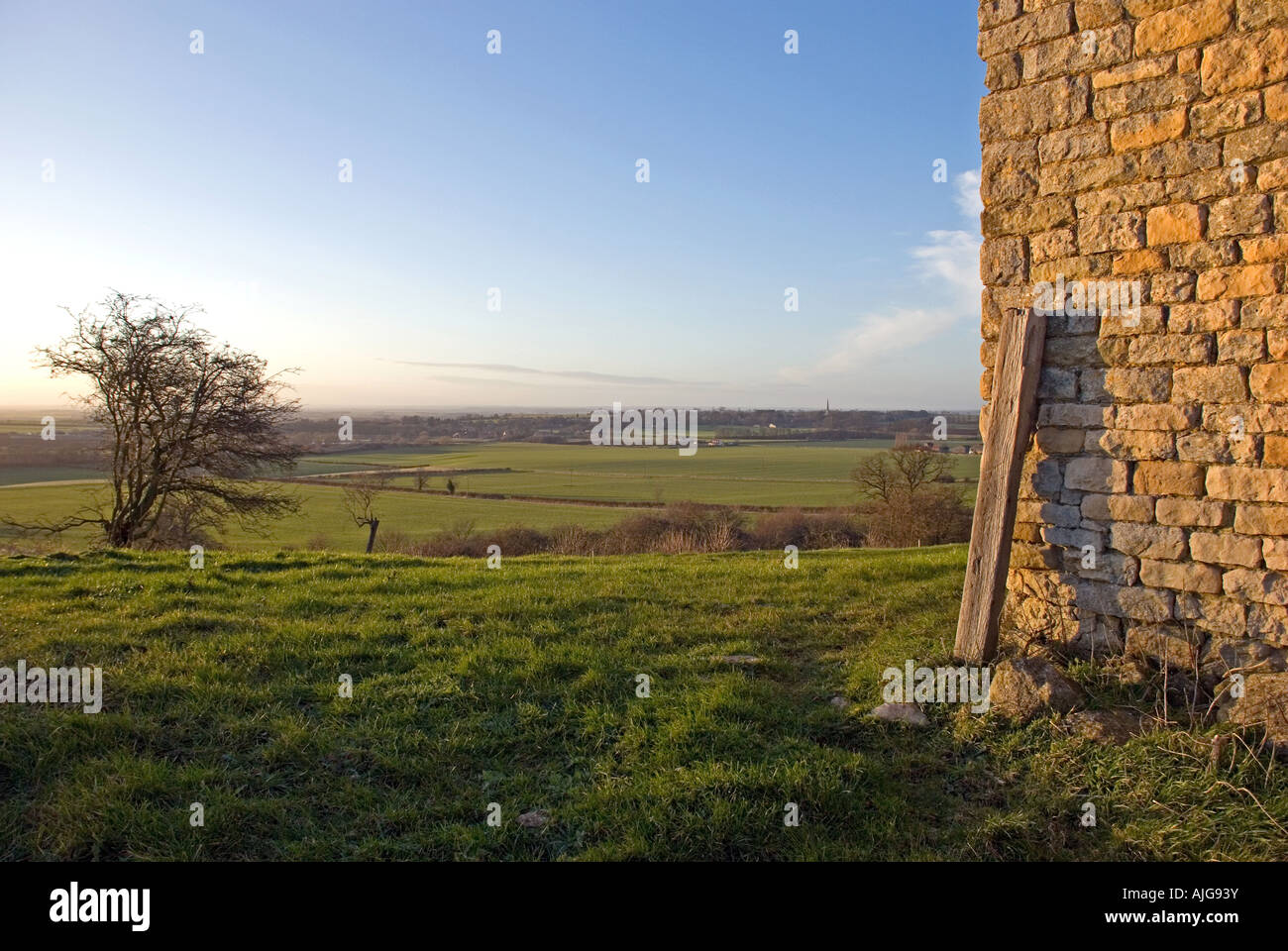 Barn wall made of Ancaster stone. Normanton upon Cliffe, Lincolnshire ...