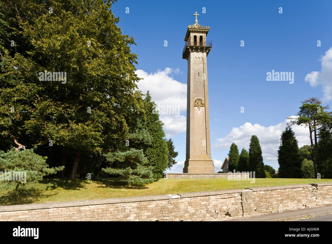 The Somerset Monument in the Cotswold village of Hawkesbury Upton ...