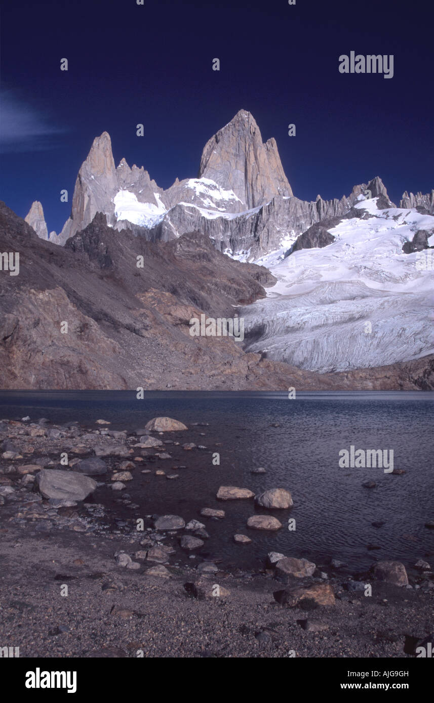 Mt Fitzroy and Laguna de los Tres, Los Glaciares National Park ...