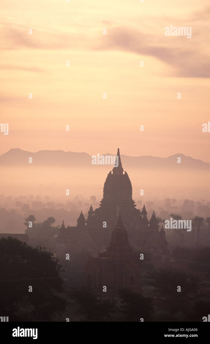 Bagan valley of temples hi-res stock photography and images - Alamy