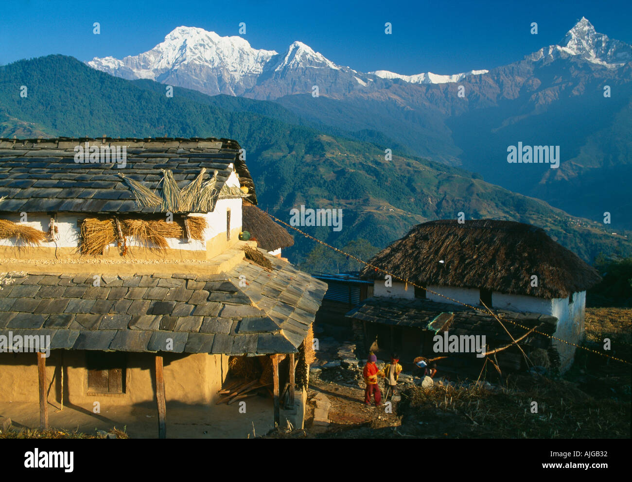 Himalaya House High Resolution Stock Photography and Images - Alamy