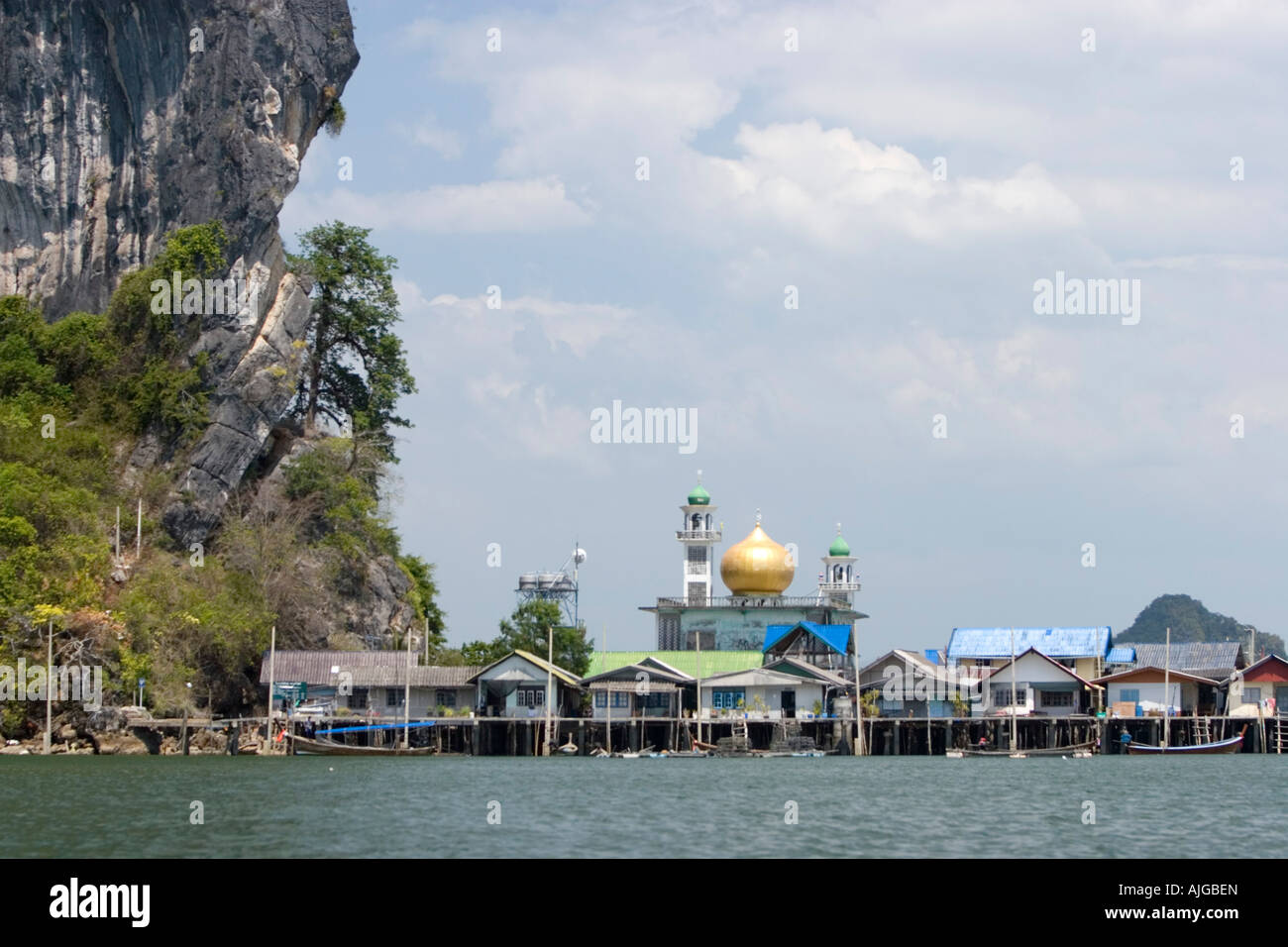 Ko Panyi Muslim fishing village on stilts Phang Nga Bay Thailand Stock ...