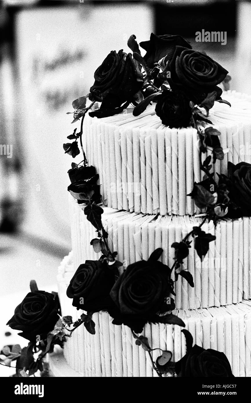 White wedding cake reception Black and White Stock Photos & Images - Alamy