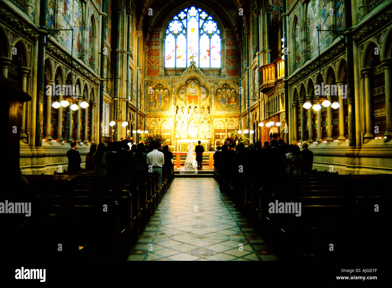 Catholic church in london hi-res stock photography and images - Alamy