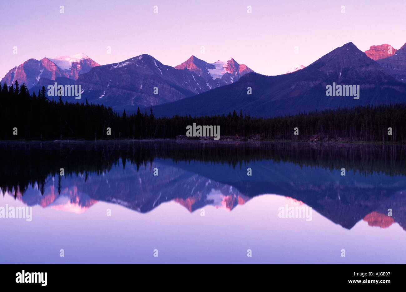 Herbert lake hi-res stock photography and images - Alamy