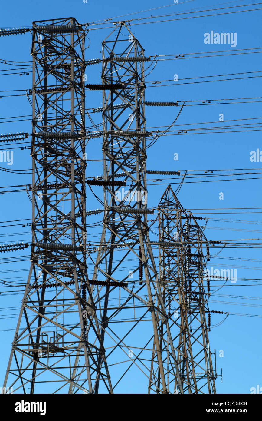 Pylon electric gantry hi-res stock photography and images - Alamy