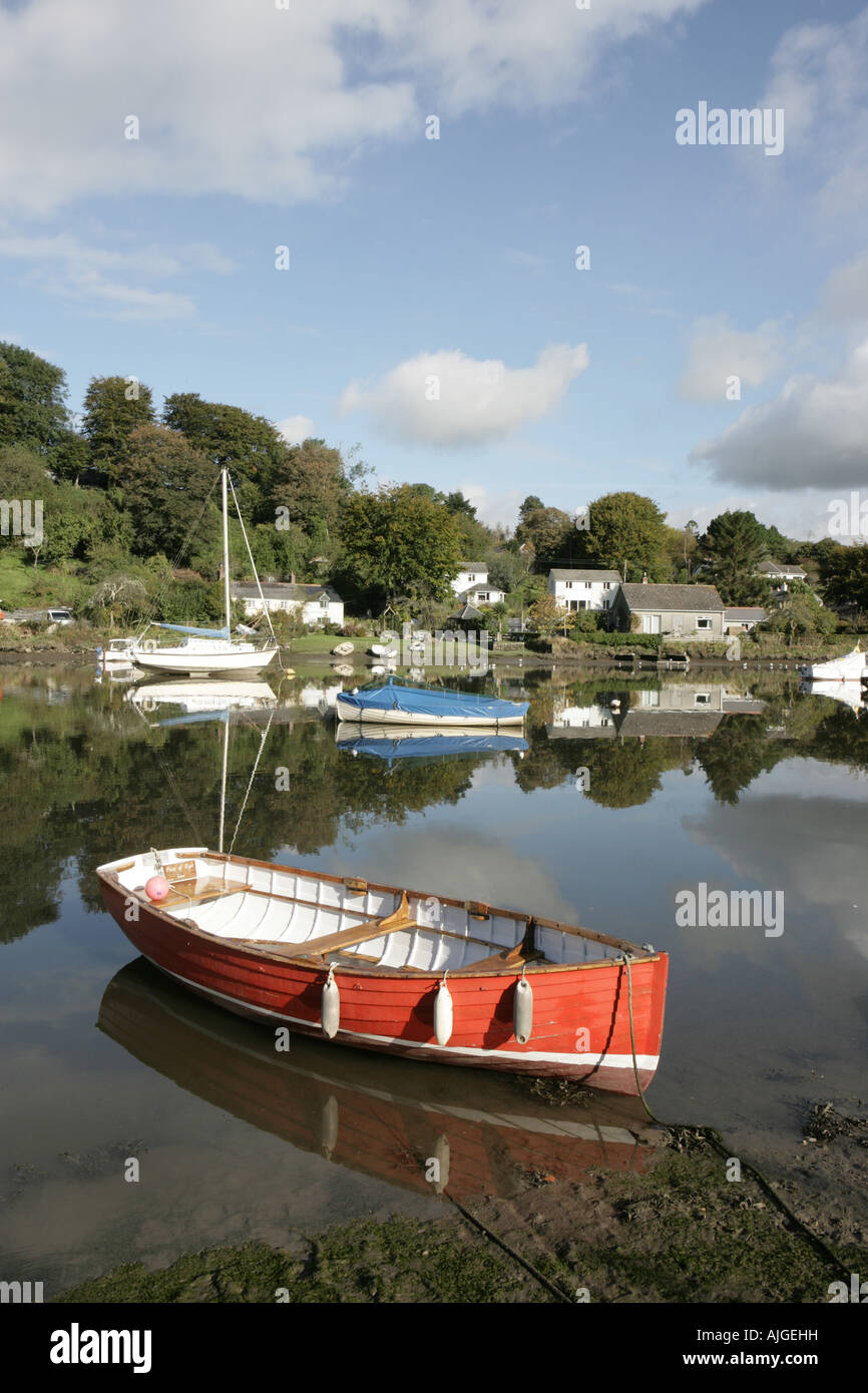 Late summer with still water on the river at cornish village of Lerryn ...