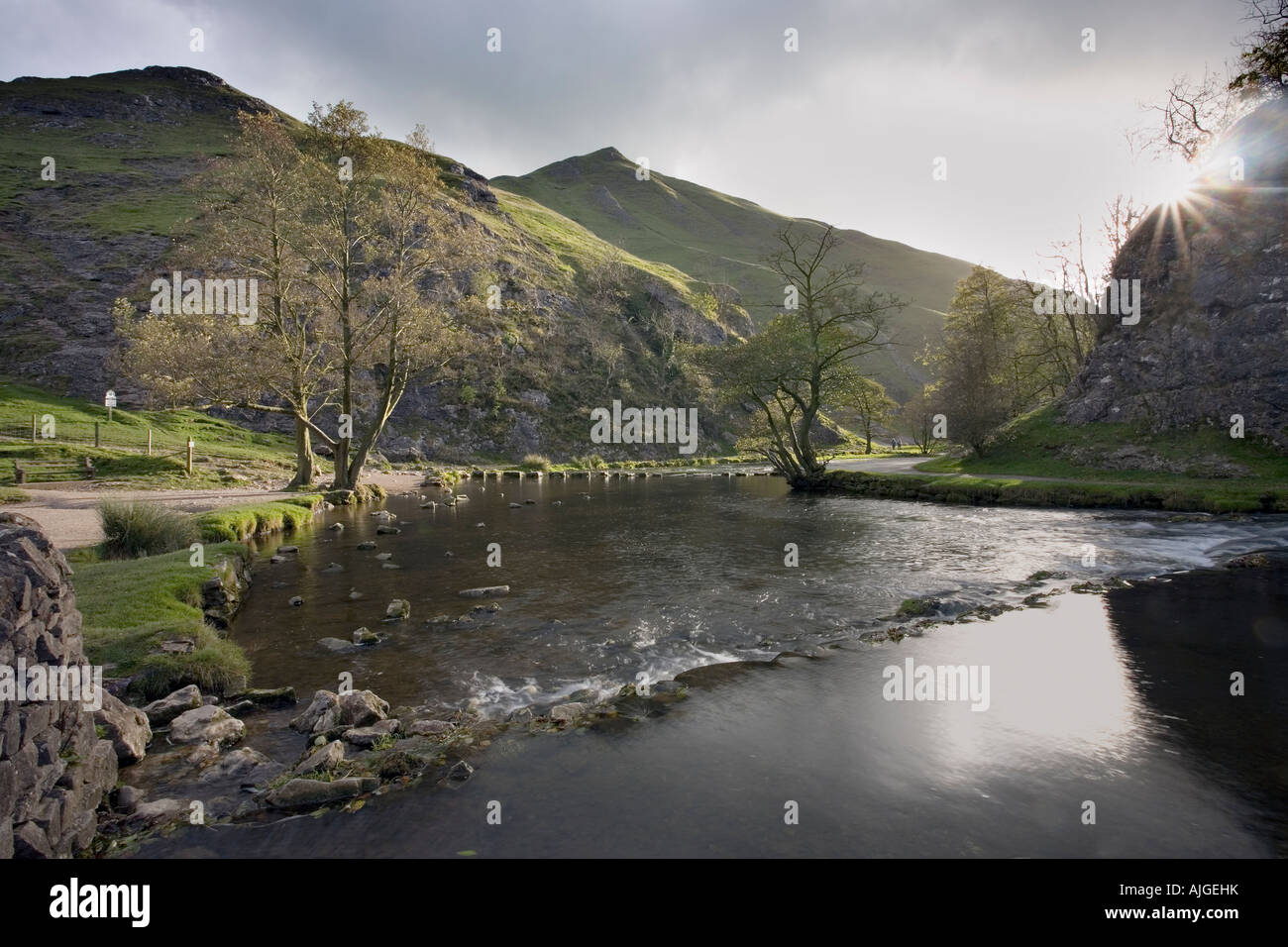 Ashbourne derbyshire stepping stones hi-res stock photography and ...