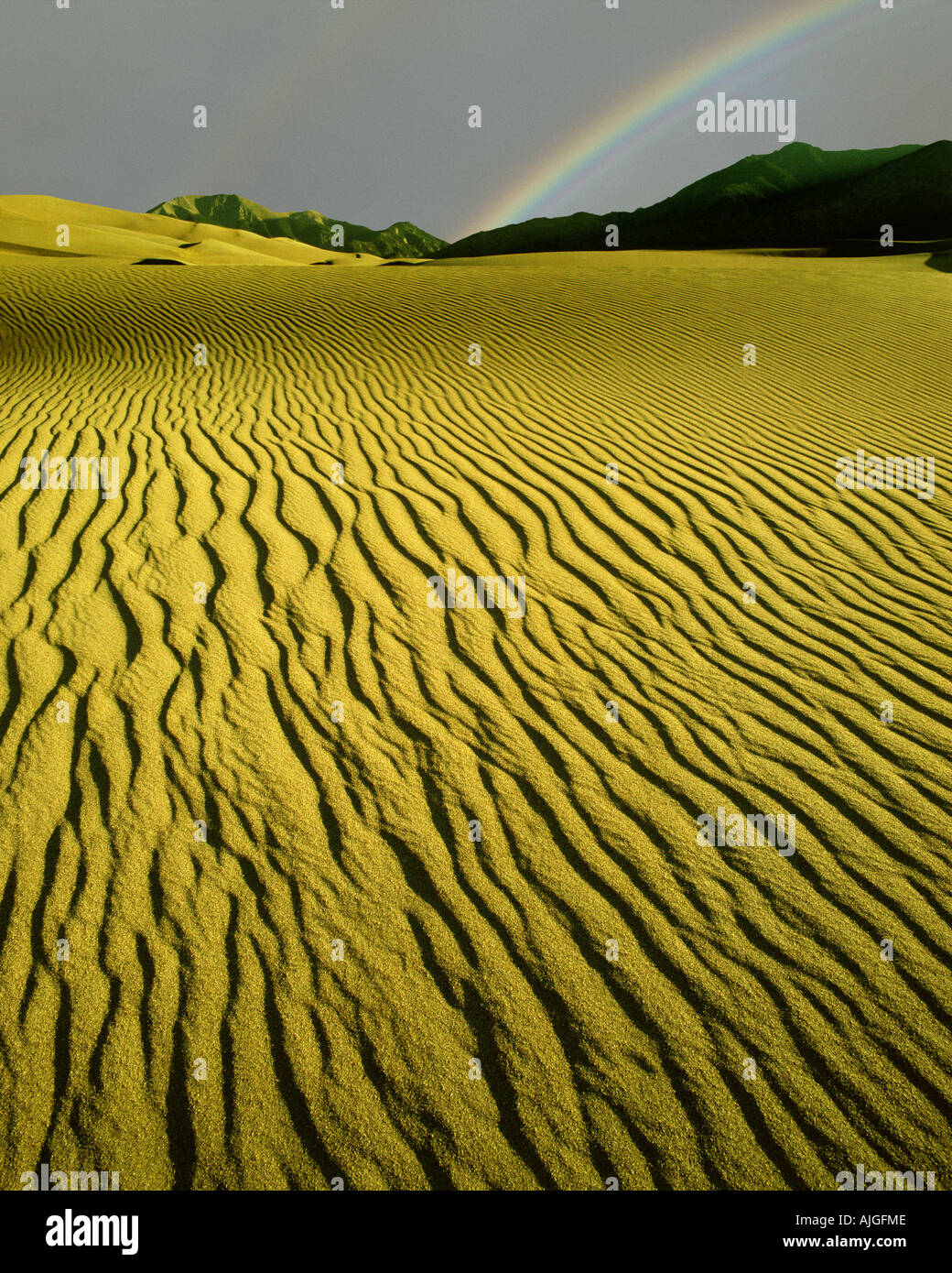 Great sand dunes national monument and preserve hi-res stock ...