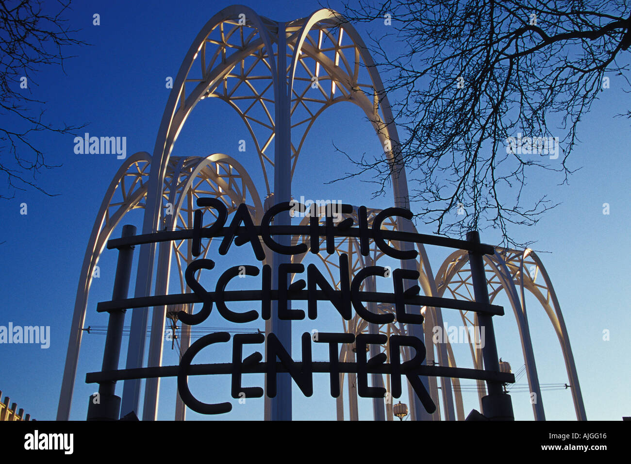 Pacific science center arches hi-res stock photography and images - Alamy