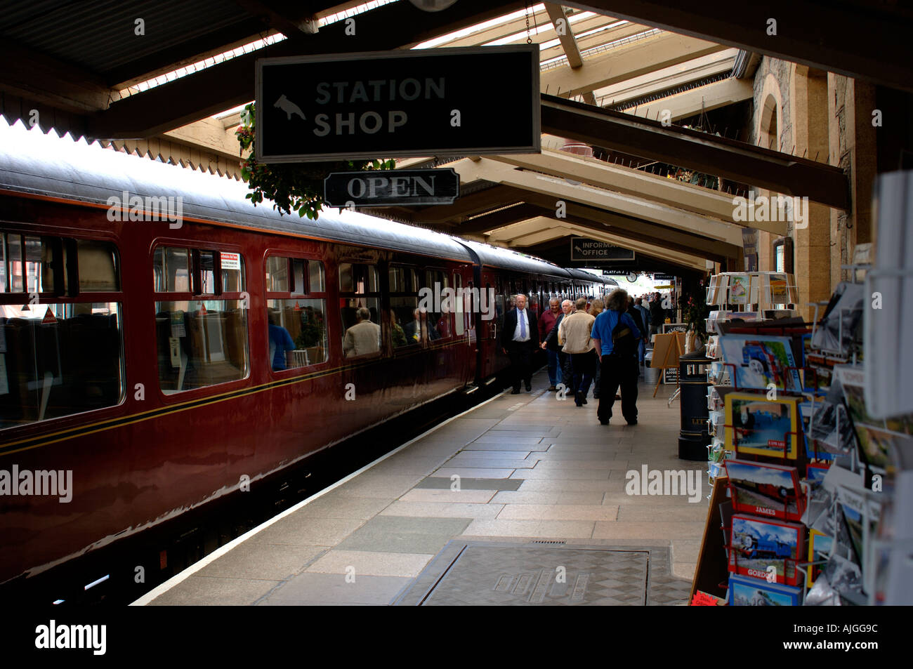 Minehead station hi-res stock photography and images - Alamy