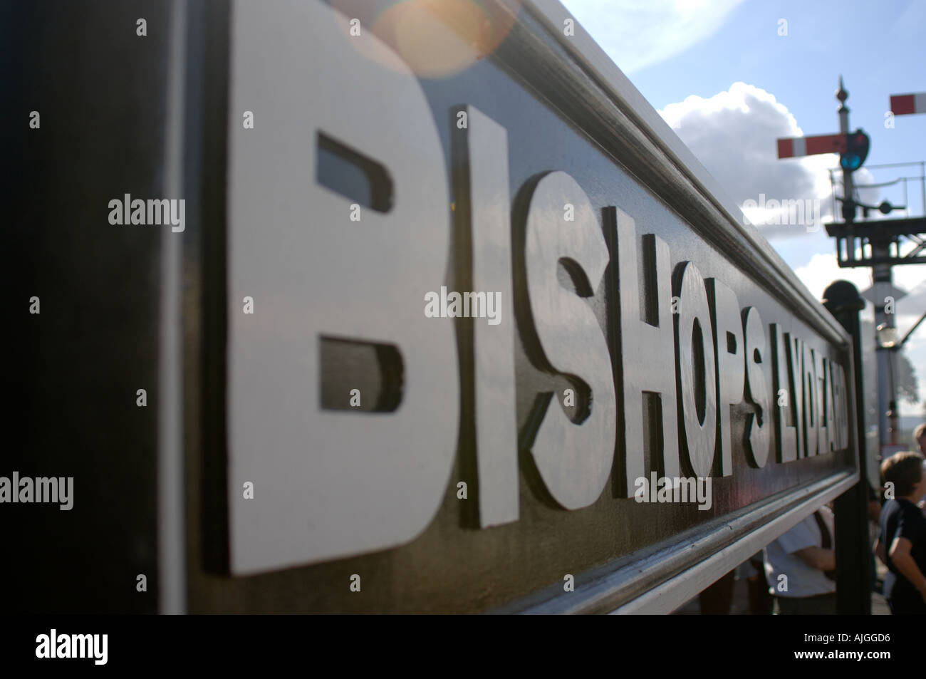 bishops lydeard station sign on the west somerset railway Stock Photo ... bishops lydeard station sign on the west somerset railway Stock Photo ...