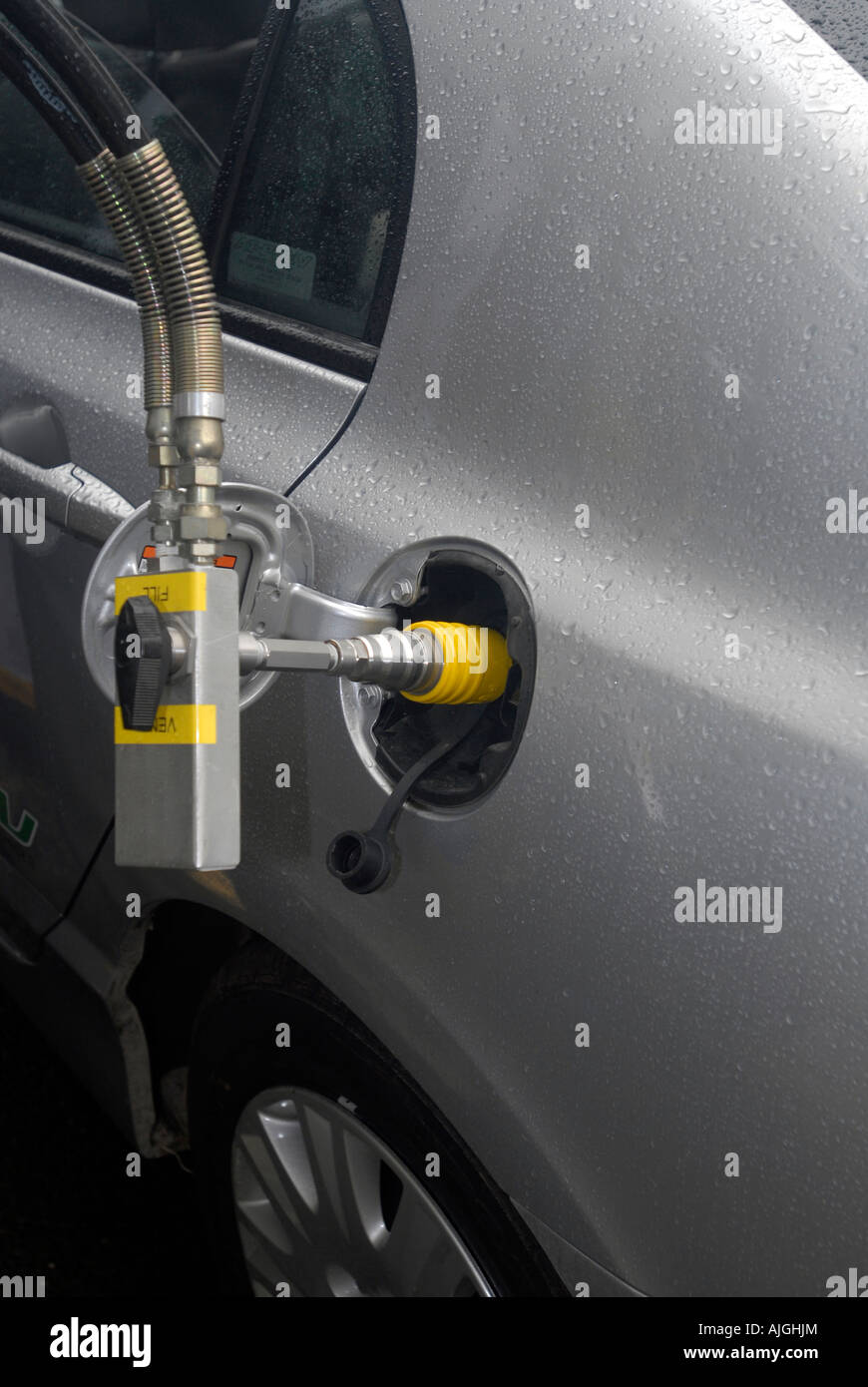 A compressed natural gas station hi-res stock photography and images ...