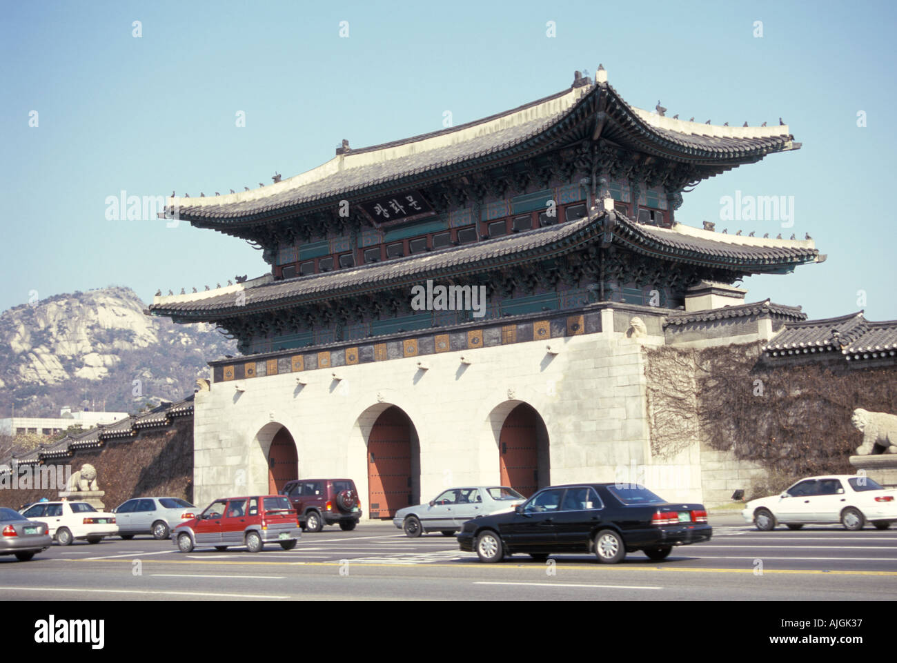 South Korea Kwanghwamun Gate Seoul Stock Photo - Alamy