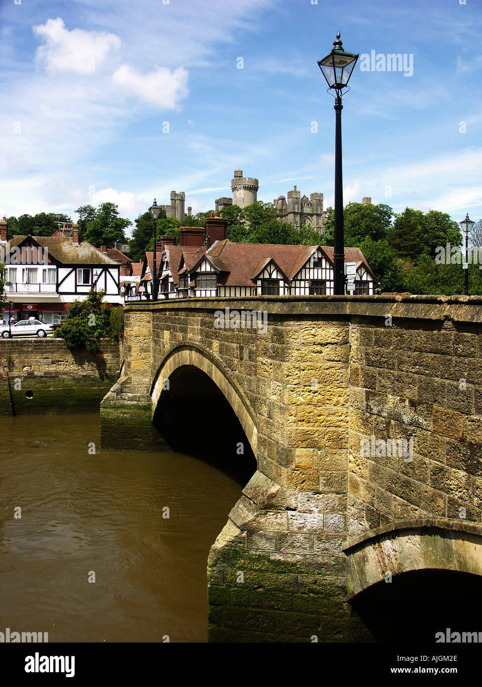 View of Bridge over River Arun in Arundel, West Sussex, England, UK ...